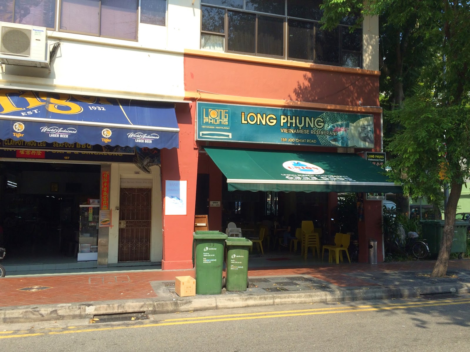 Uniquelious: Long Phung Vietnamese Restaurant - Joo Chiat Road (Singapore)