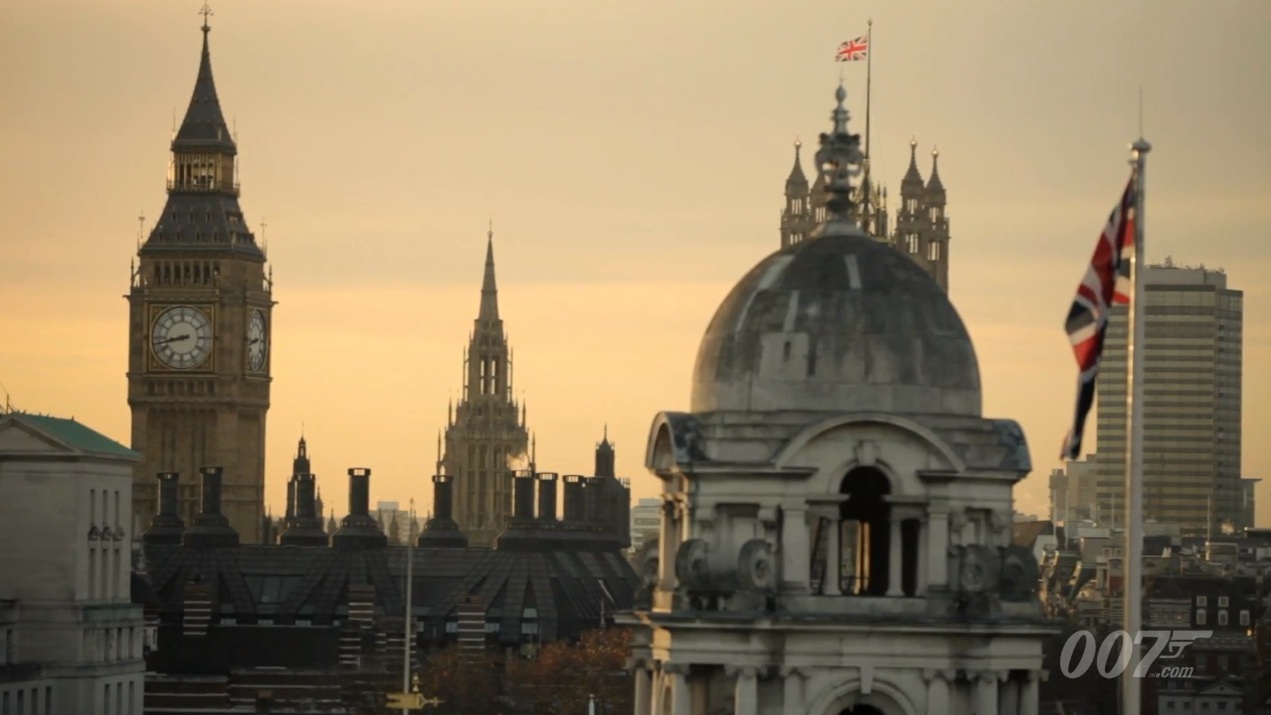 James Bond Locations: "Basing Bond in Britain" - Skyfall videoblog