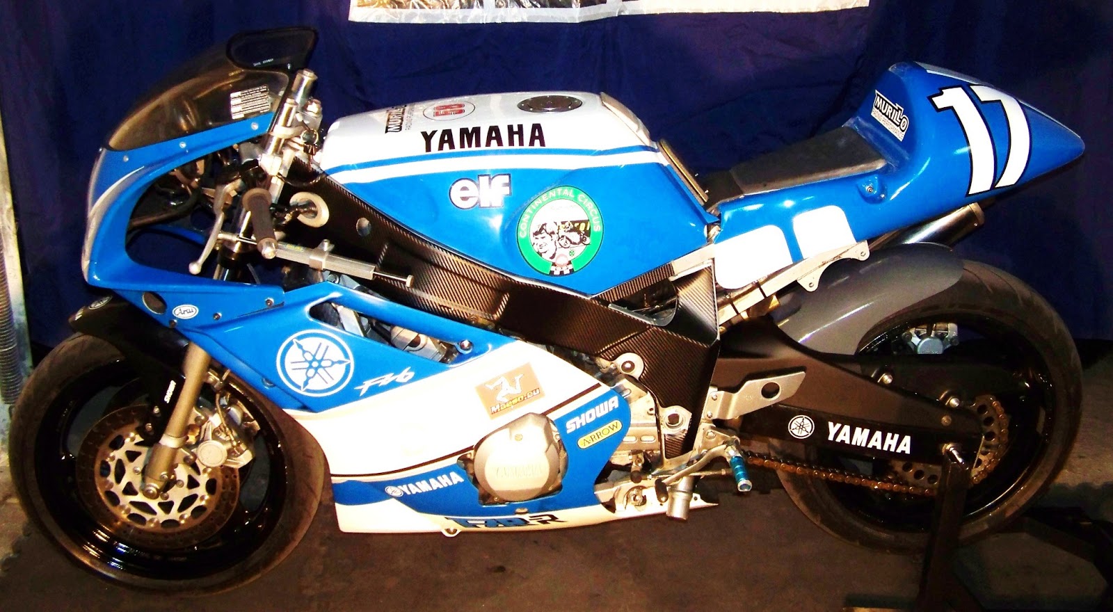 MURILLO RACING PERFORMANCE 17: Cambio de Look Yamaha FZR 600 "88 ...