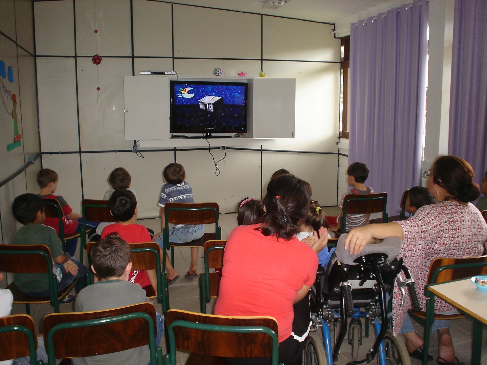 Midi@ Infantil: Televisão na Educação