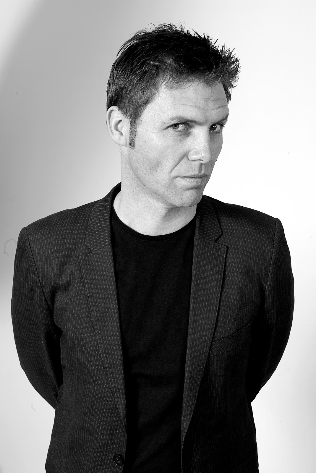 Nick Wallis: Profile pics