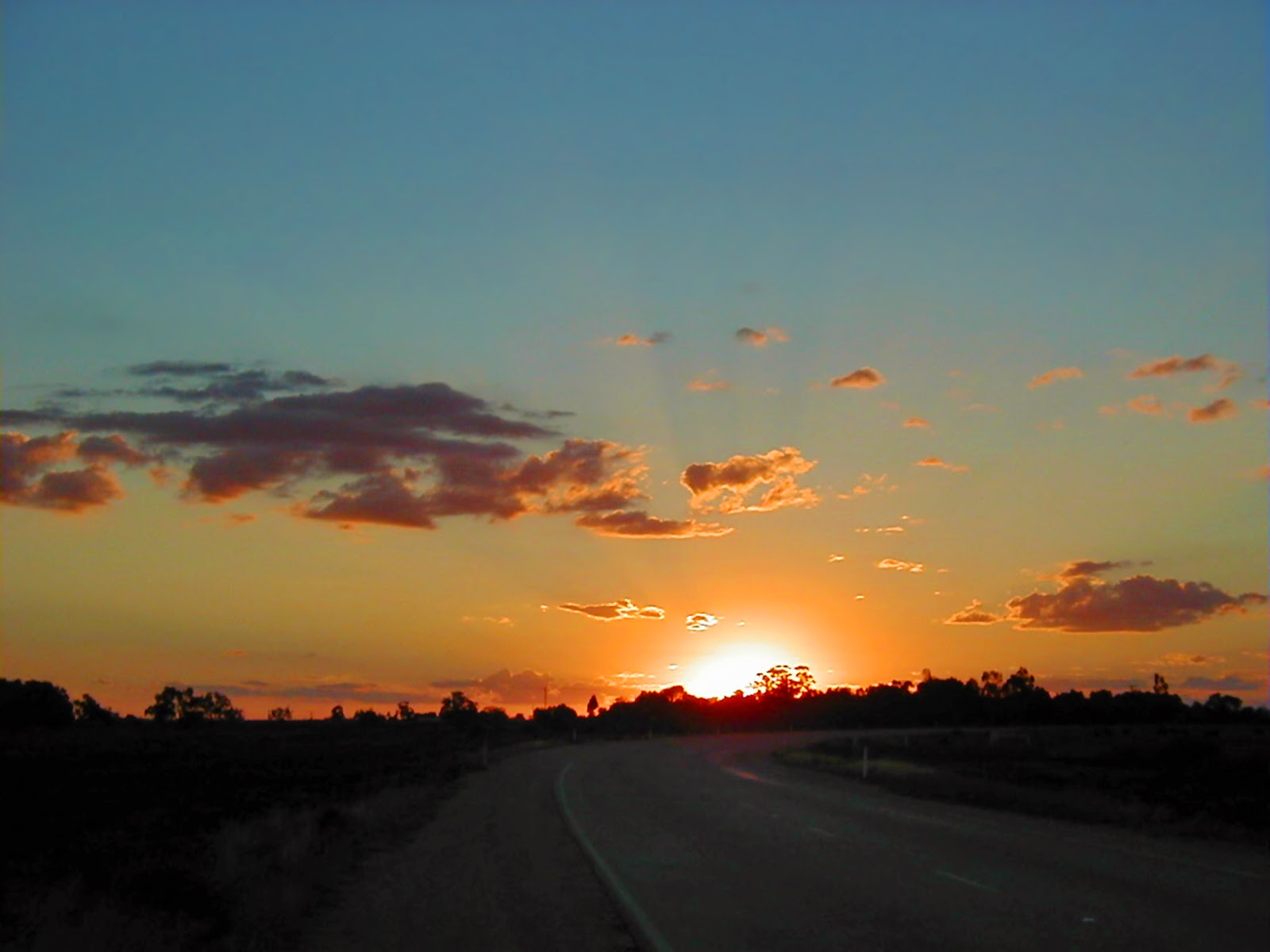 NixPixMix: SAD SUNSET