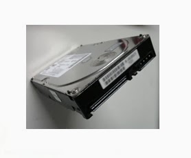 CONCEPTOS BÁSICOS : DISCOS DUROS (SATA, IDE, SCSI).