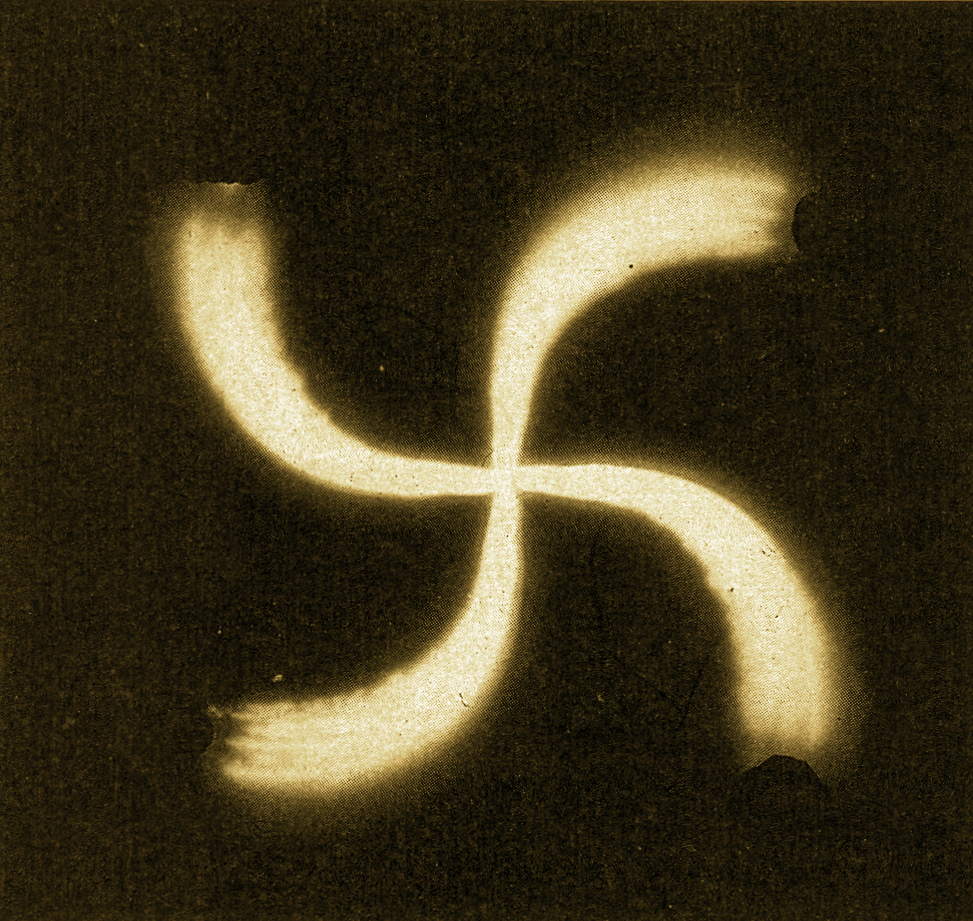 cova de paralaia: PETRÓGLIFOS E COMETAS