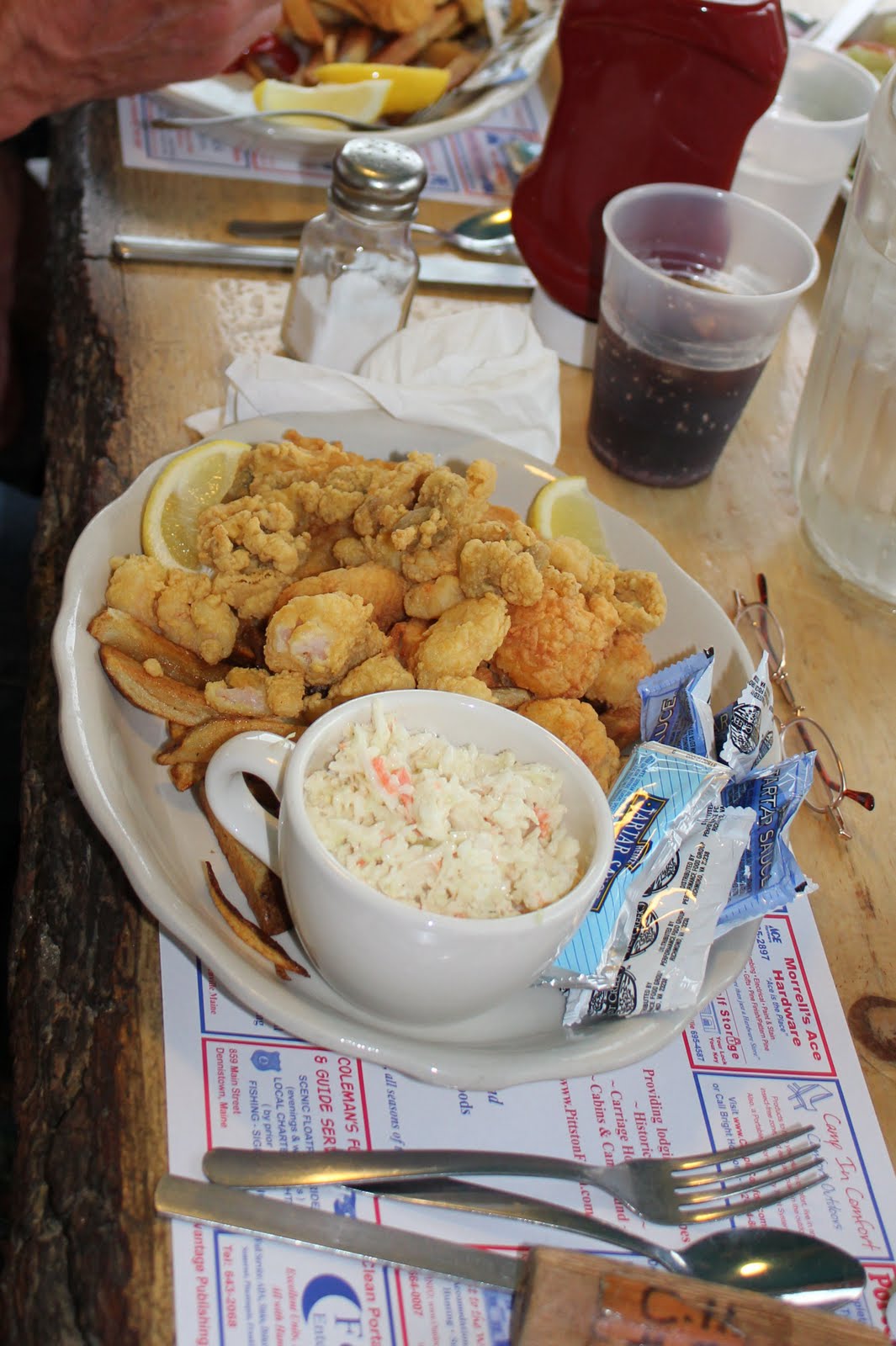 Carolyn's and Wally's Journal: Historic Pittston Farm