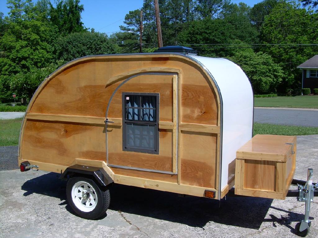 Tiny Yellow Teardrop: Featured Teardrop: Teddybear Teardrops