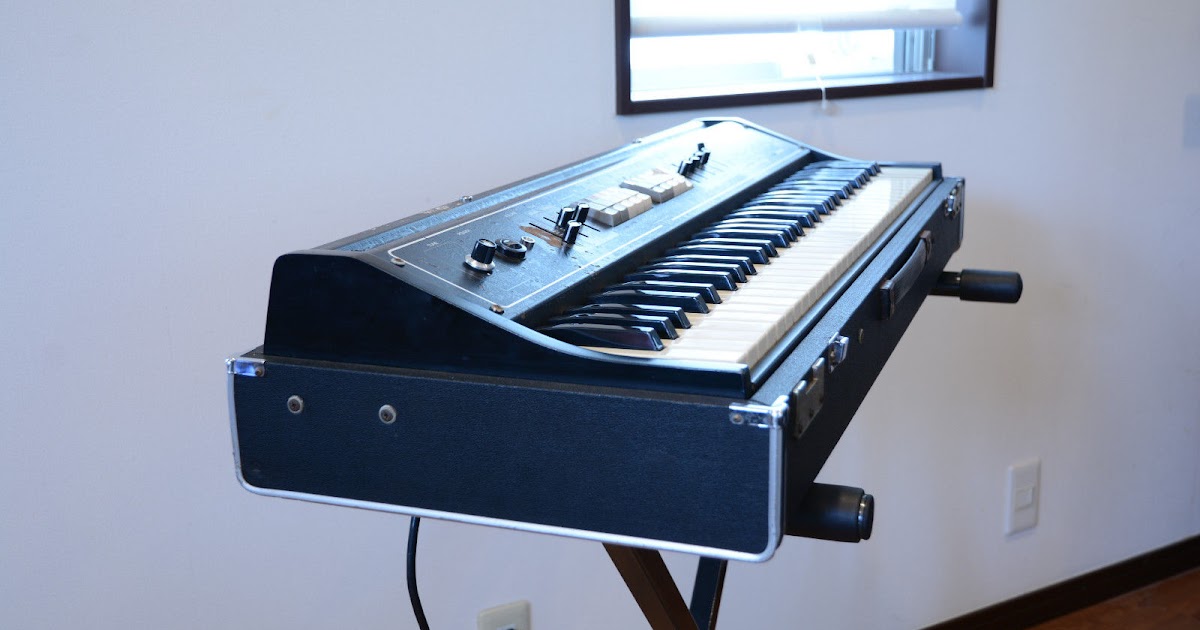 MATRIXSYNTH: Roland RS-202 Strings String/Brass Synthesizer SN 501404