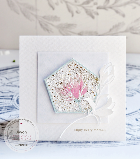 Heat embossing technique using die cutting