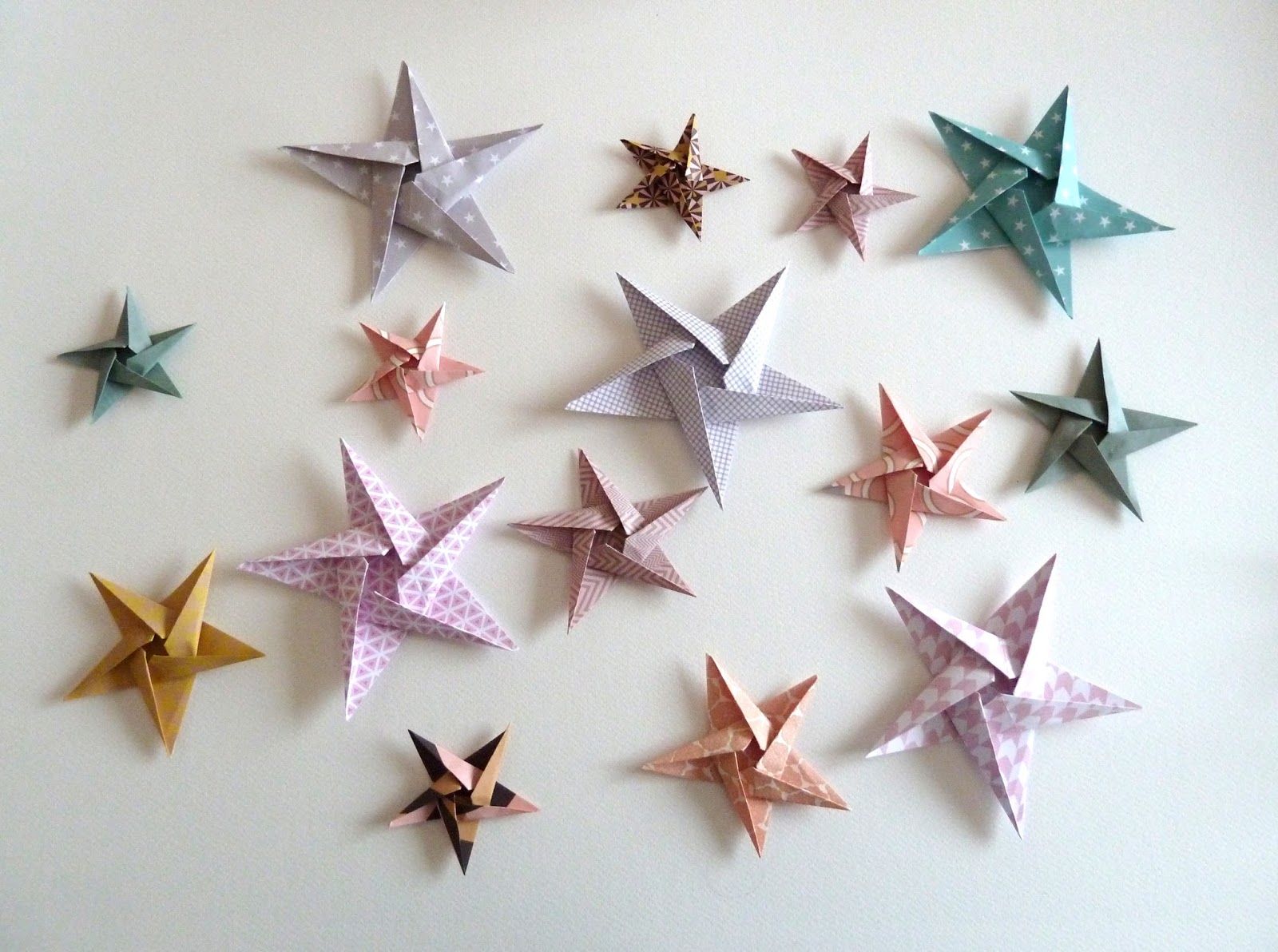 Origami Events: Tutoriel DIY Etoiles en origami cinq pointes