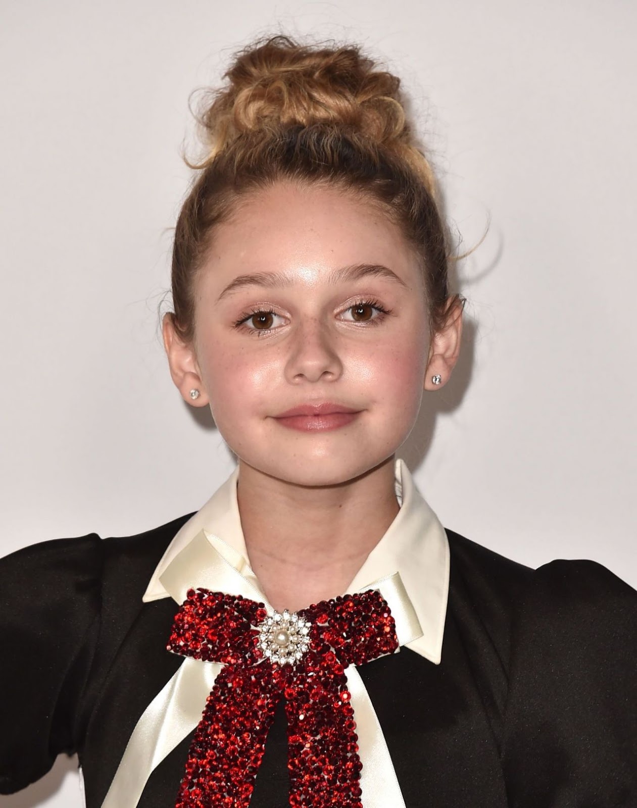 Starlet Arcade: Ruby Rose Turner