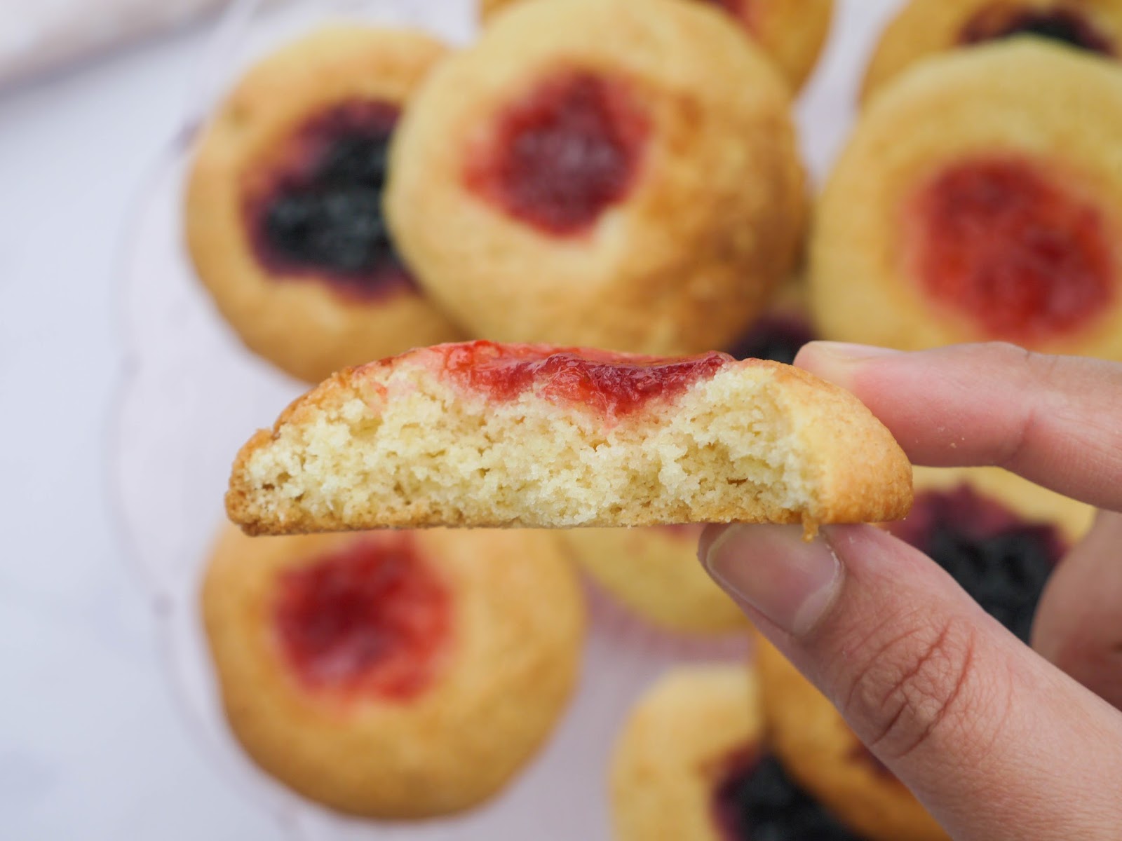 This Muslim Girl Bakes: Jam Buns.