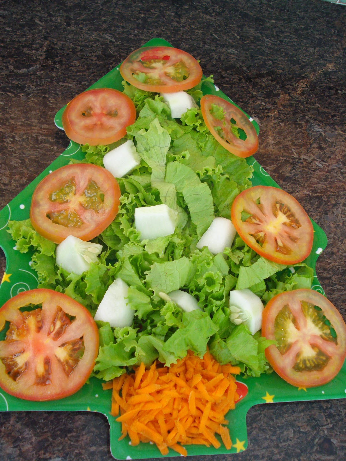 Raphaela Aguiar: SALADA DE NATAL