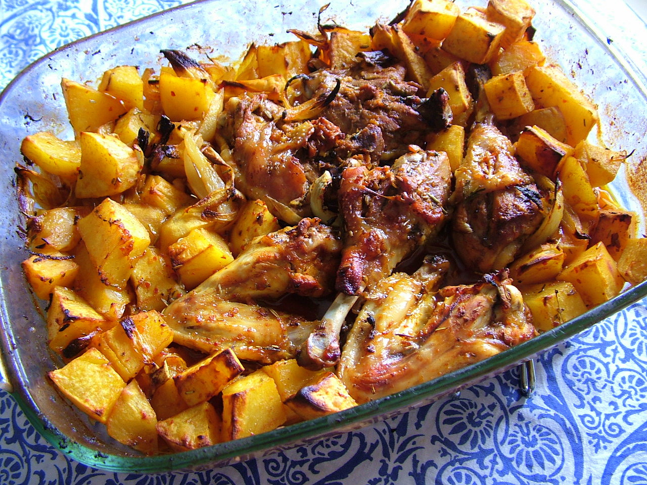 Freak Veggie: Frango do campo assadinho com Batata doce e Ervas aromáticas