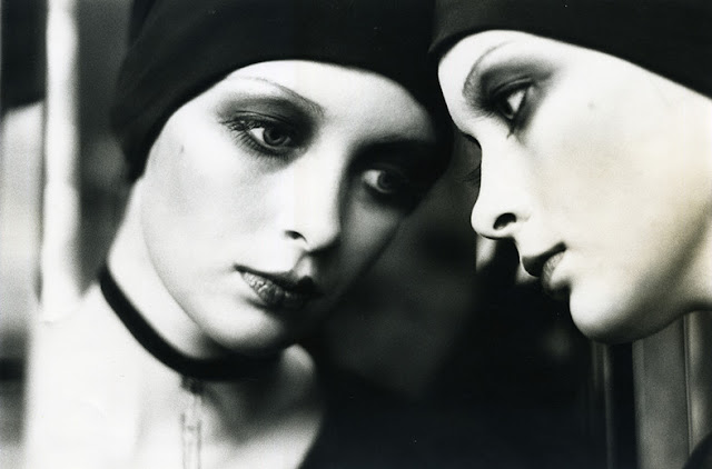 Biba look - ekscentryczna nostalgia ~ W stronę retro