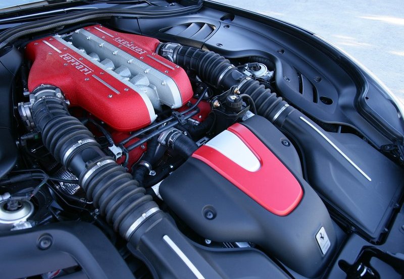 Cars Pictures & Information: 2012 Ferrari FF Blue Review