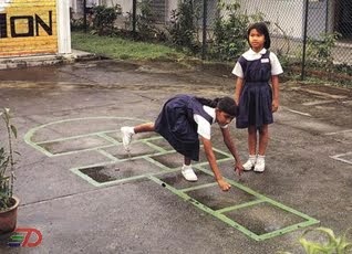 D.K.'s Learning Centre: HOPSCOTCH - What is phenomenal about this game?