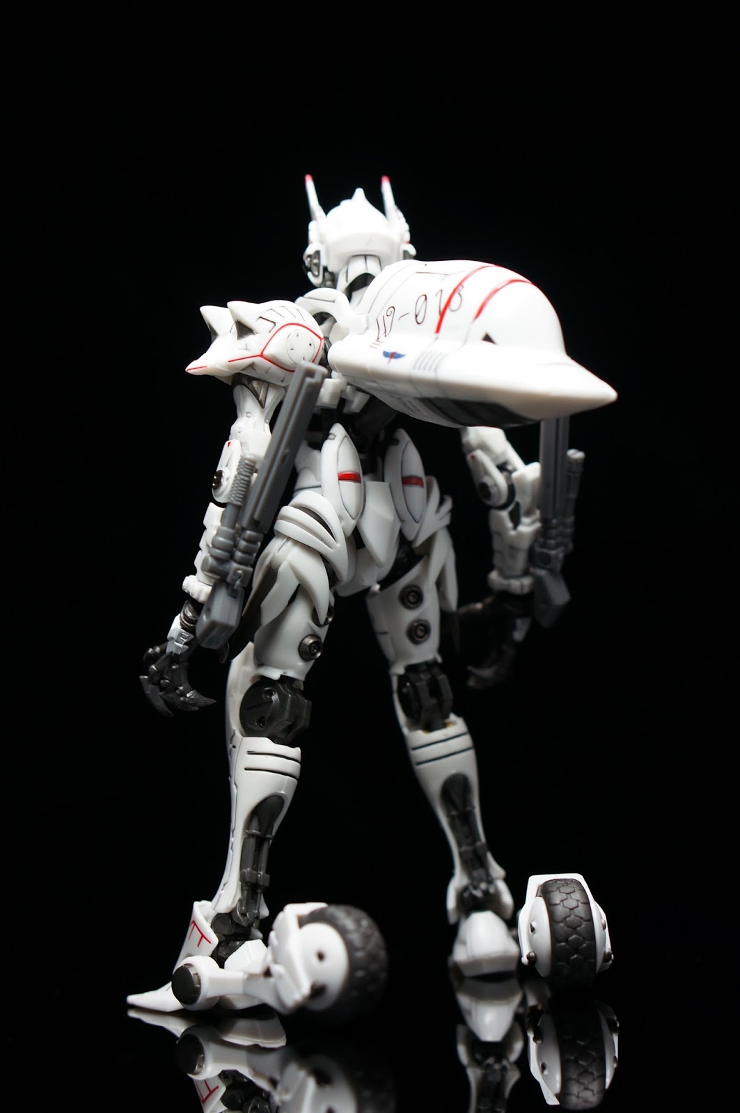 Gary Charm 魔術師的玩具 Blog : Knightmare Frame Alexander -- 亡國的 Akito @ The ...