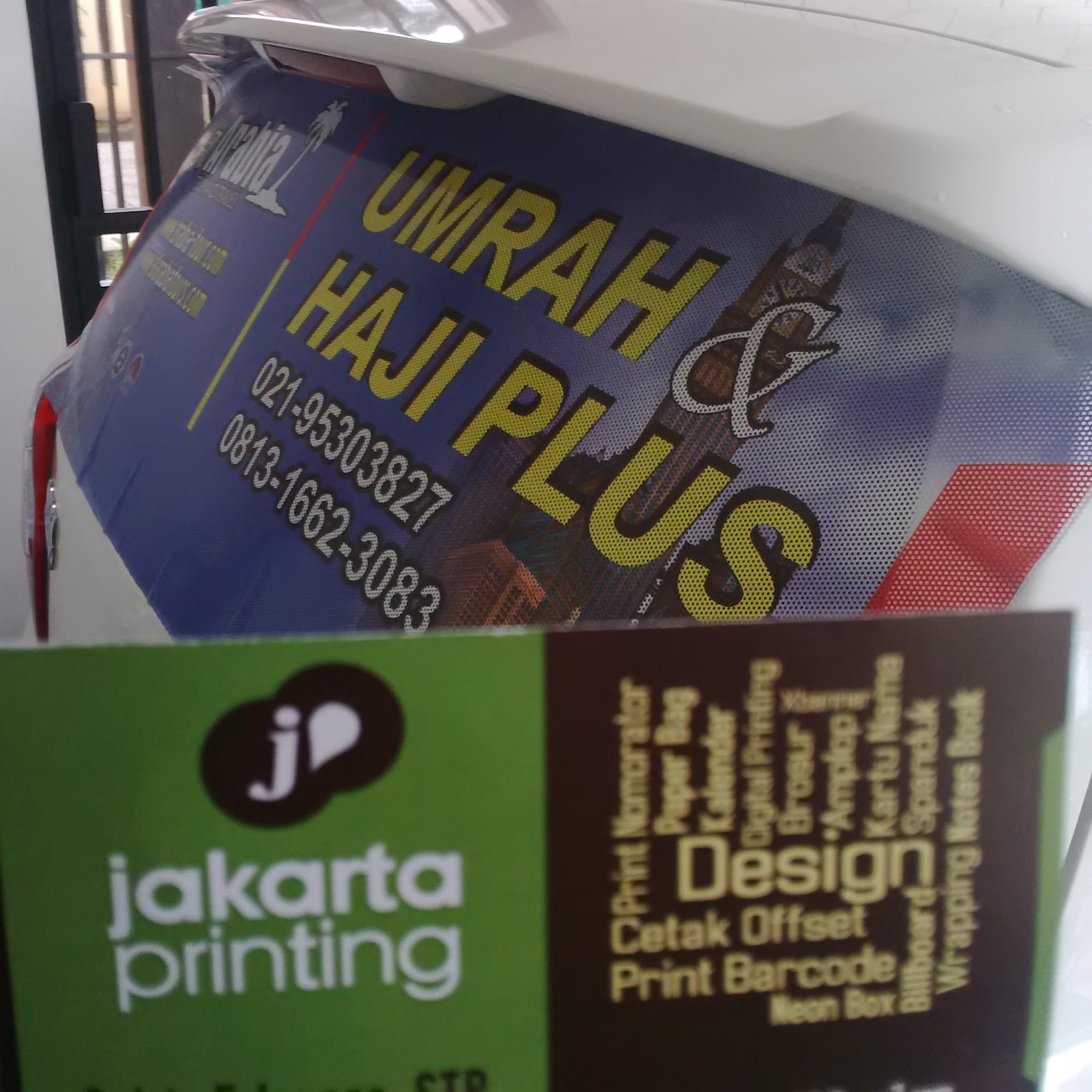 Design dan Cetak Sticker One Way Mobil TRAVEL ALARABIA - Jakarta Printing