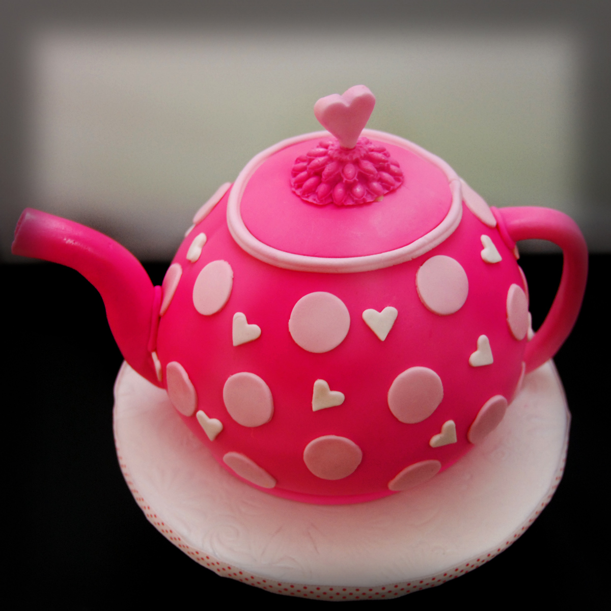 Sugarpie & Honeycrumbs: Totally girly Pink 'High Tea' tower