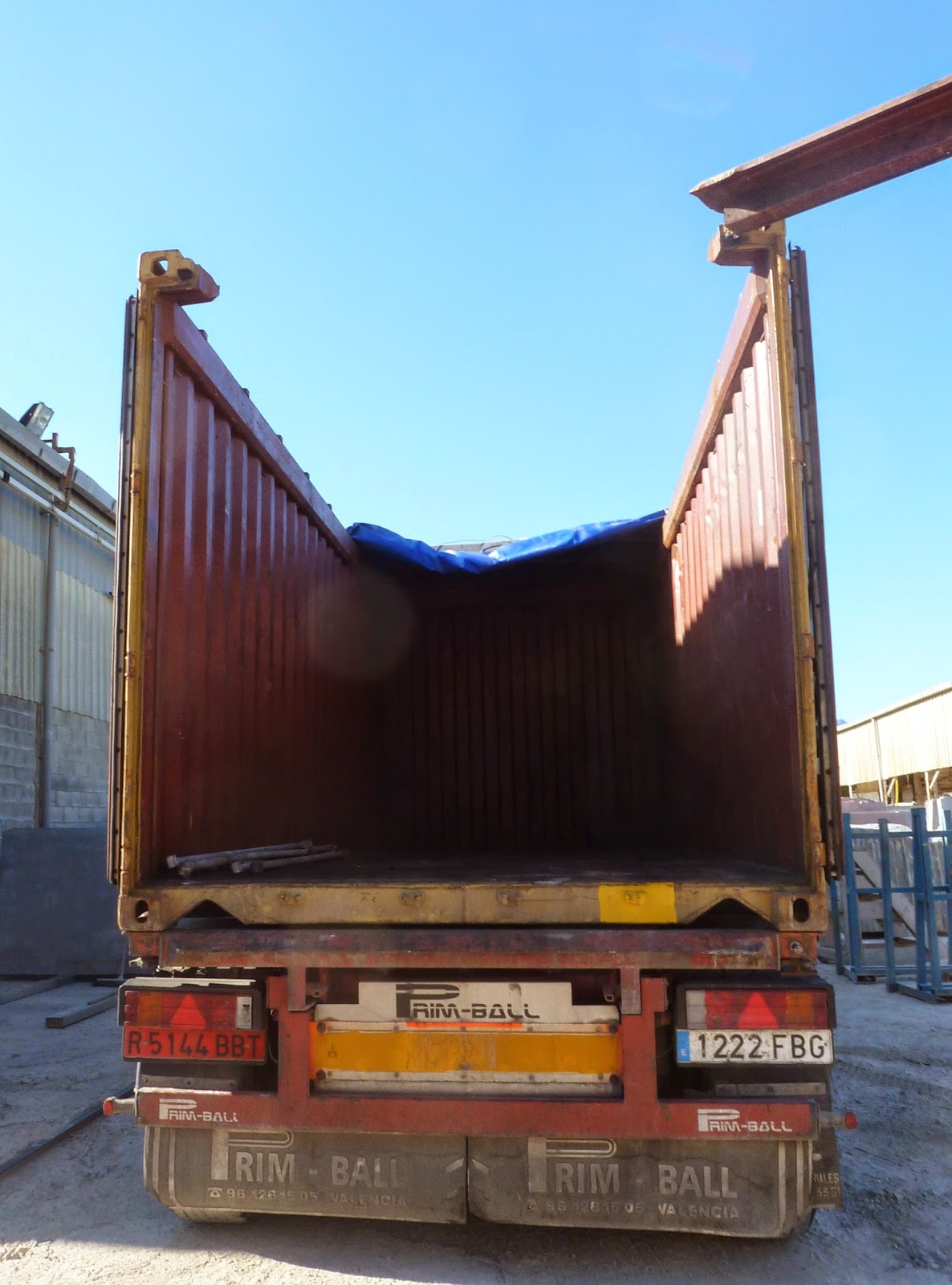 LARGE BLOCKS TRANSPORT