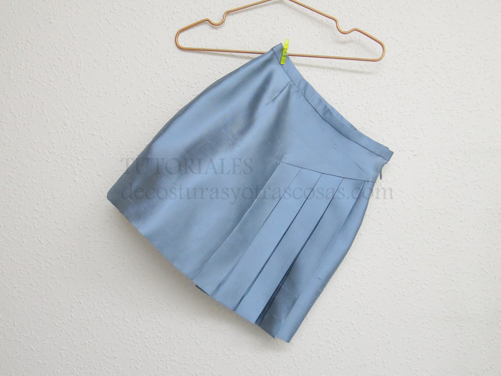 De costuras y otras cosas: FALDA ASIMÉTRICA
