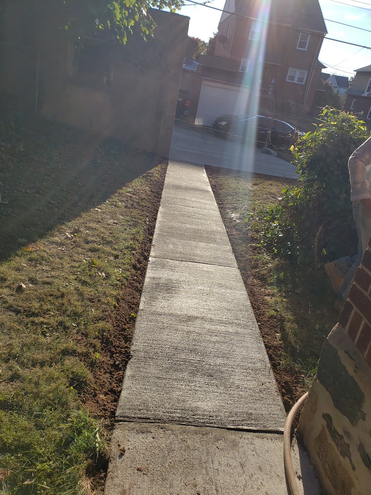 Custom Stoneworks & Design Inc.: Concrete Driveways Sidewalks Installed ...