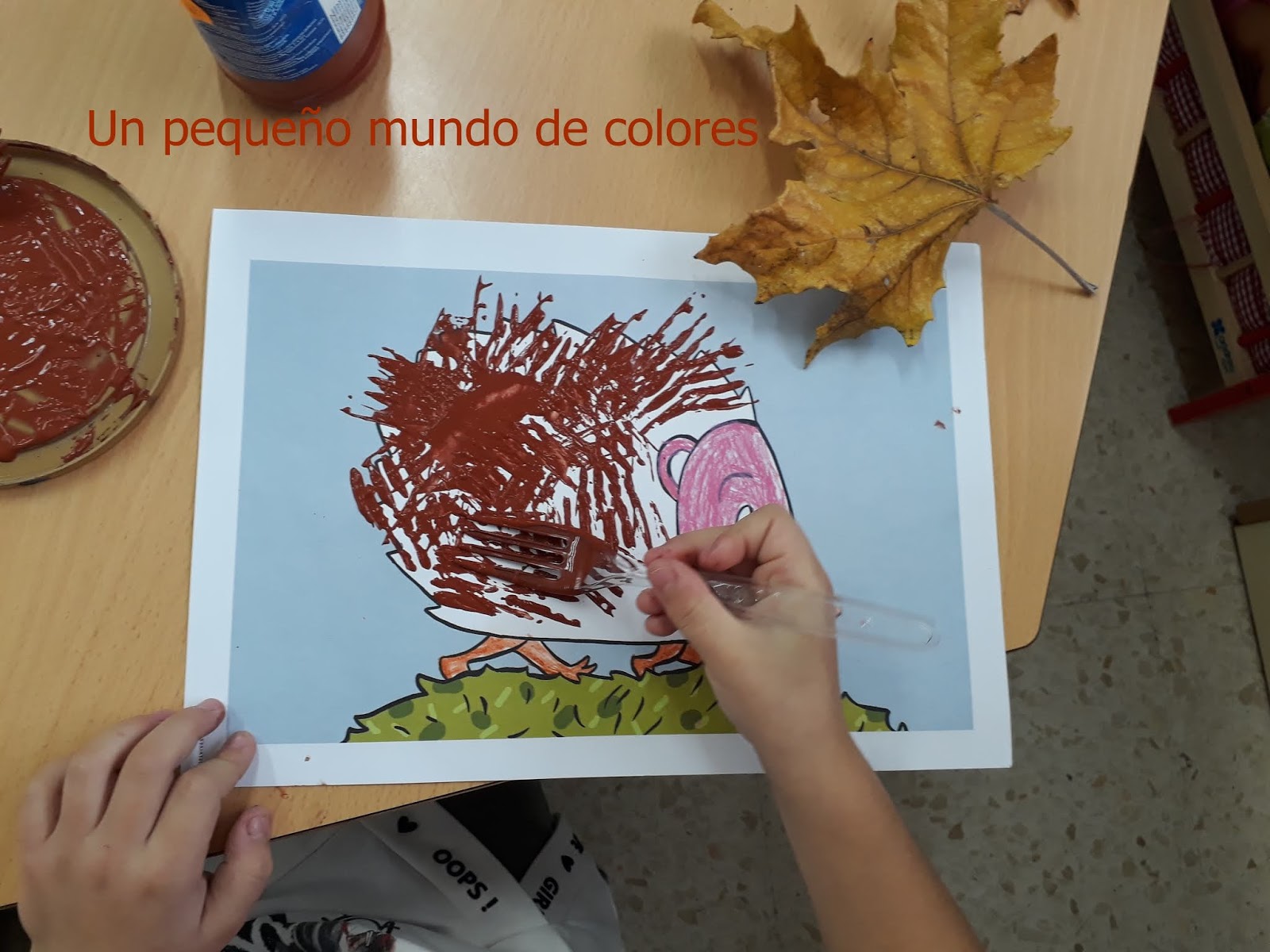 UN PEQUEÑO MUNDO DE COLORES: Talleres de otoño