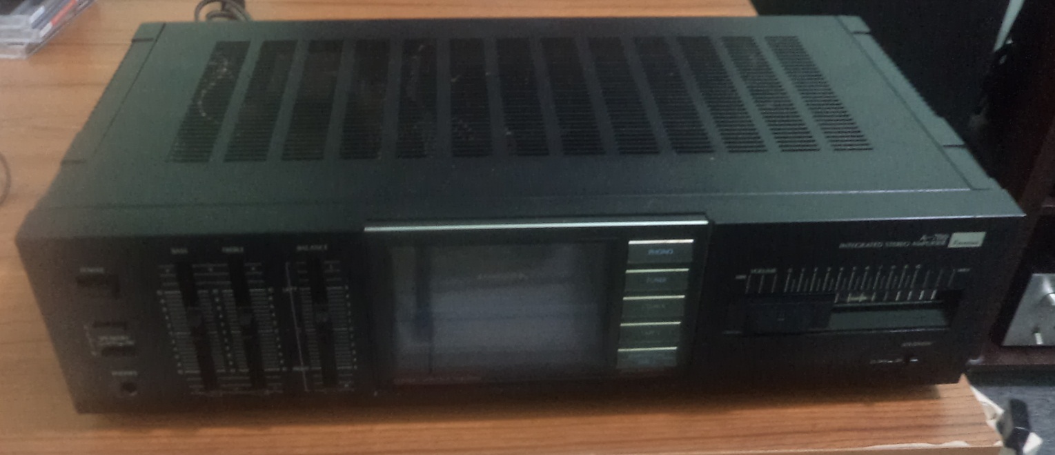 blog: Sansui A 700