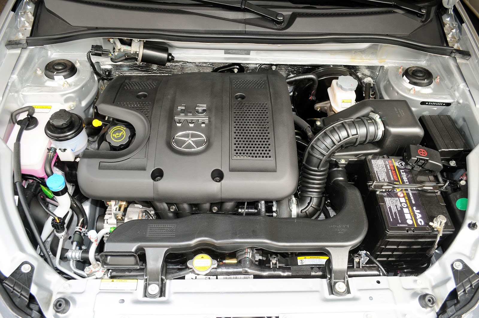 Linha JAC J3 recebe versão S, com motor 1.5 Jet Flex