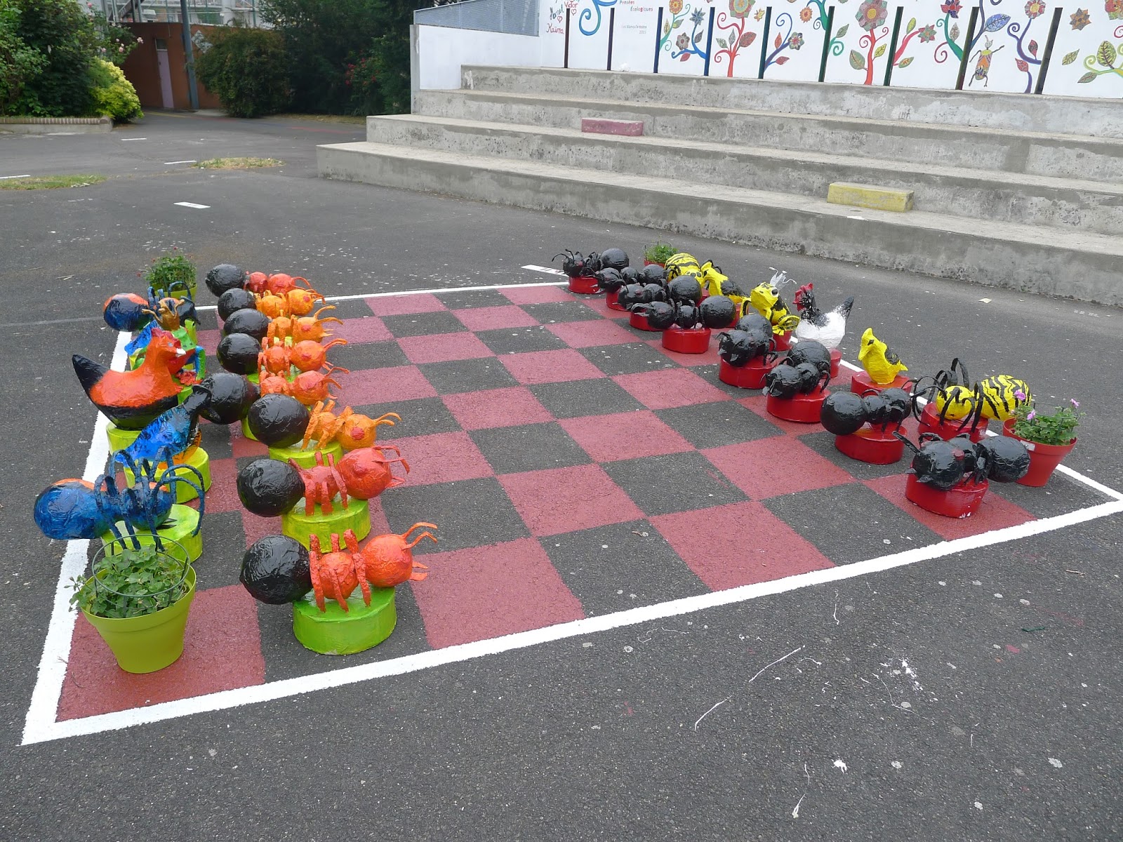 : Un jeu d'échec géant pour réenchanter la cour du Lycée Blanqui