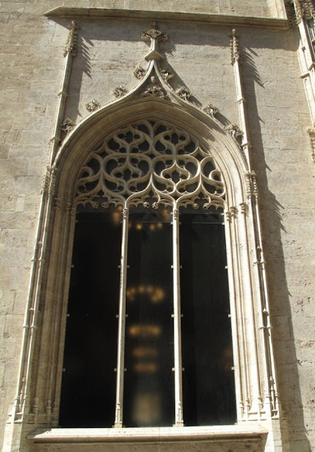 Baúl del Arte: LOS VANOS DURANTE LA EDAD MEDIA