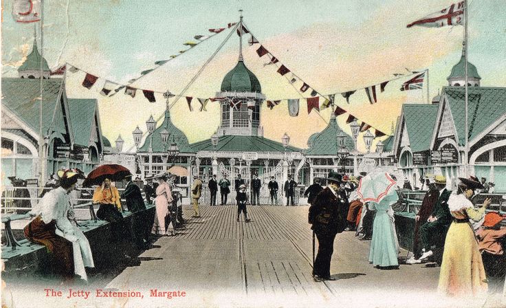 Lost in the past: The #Edwardian Seaside #postcards