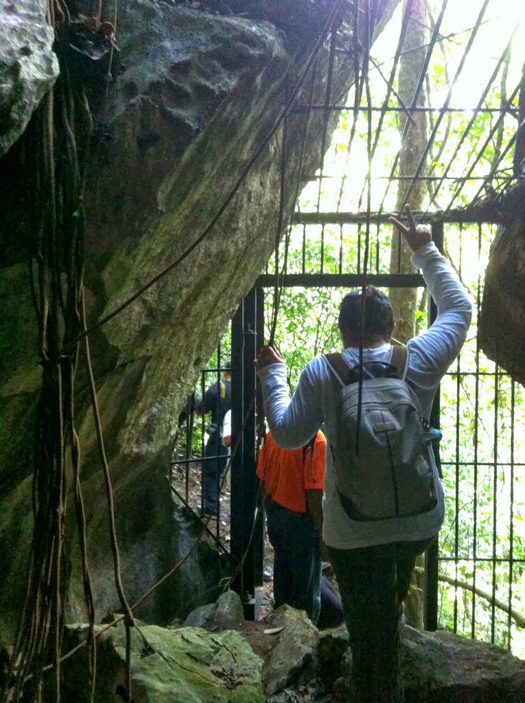 Travelholic: #UNESCO | The Perak Man Cave - Gua Gunung Runtuh, Lenggong