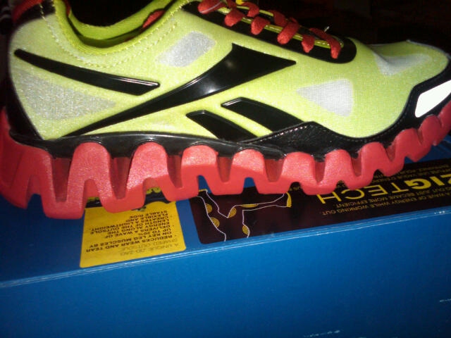 Reebok New Zig Zag | Toko Sepatu On Line