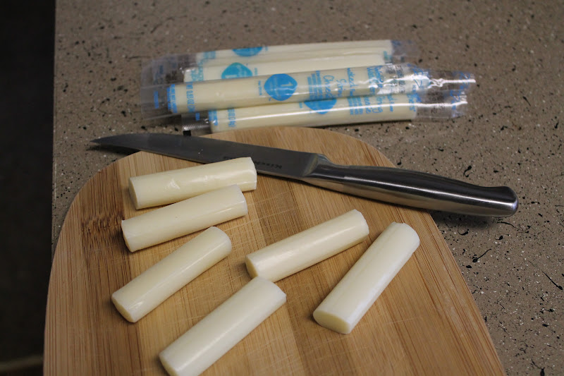 Living a Changed Life: Recipe Review: Crescent Pepperoni Roll-Ups