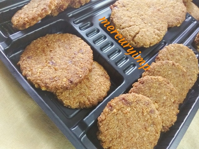 The Best Horlicks Biscuits Recipe With Oatmeal: Eggless Crunchy Bites ...