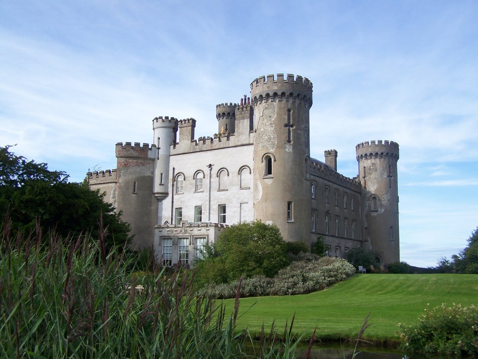 Irish Heraldry: Seventh Bellew Reunion at Barmeath 2017