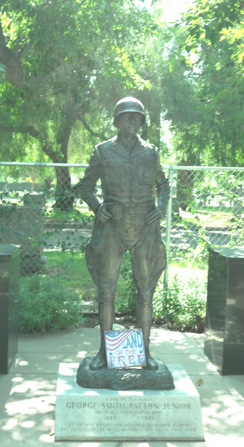 Commander Kelly: Patton in Pasadena