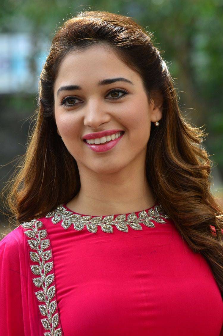 50 most beautiful pics of Tamanna bhatia - Hot Celebrity Photos | Hot ...