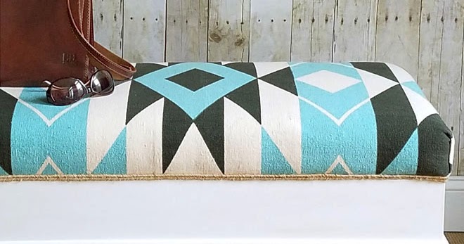 Up-cycled Southwestern Bench - Remodelando la Casa