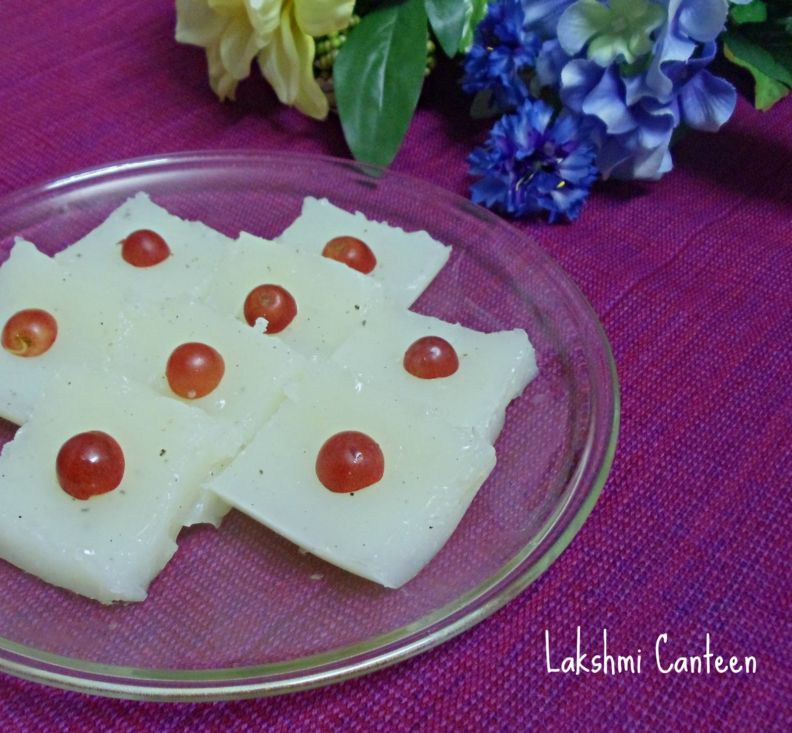 Lakshmi Canteen: Kuve Pitta Duddali (Arrowroot Halwa)