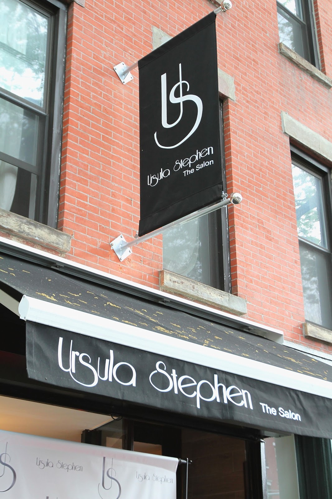 Ursula Stephen The Salon