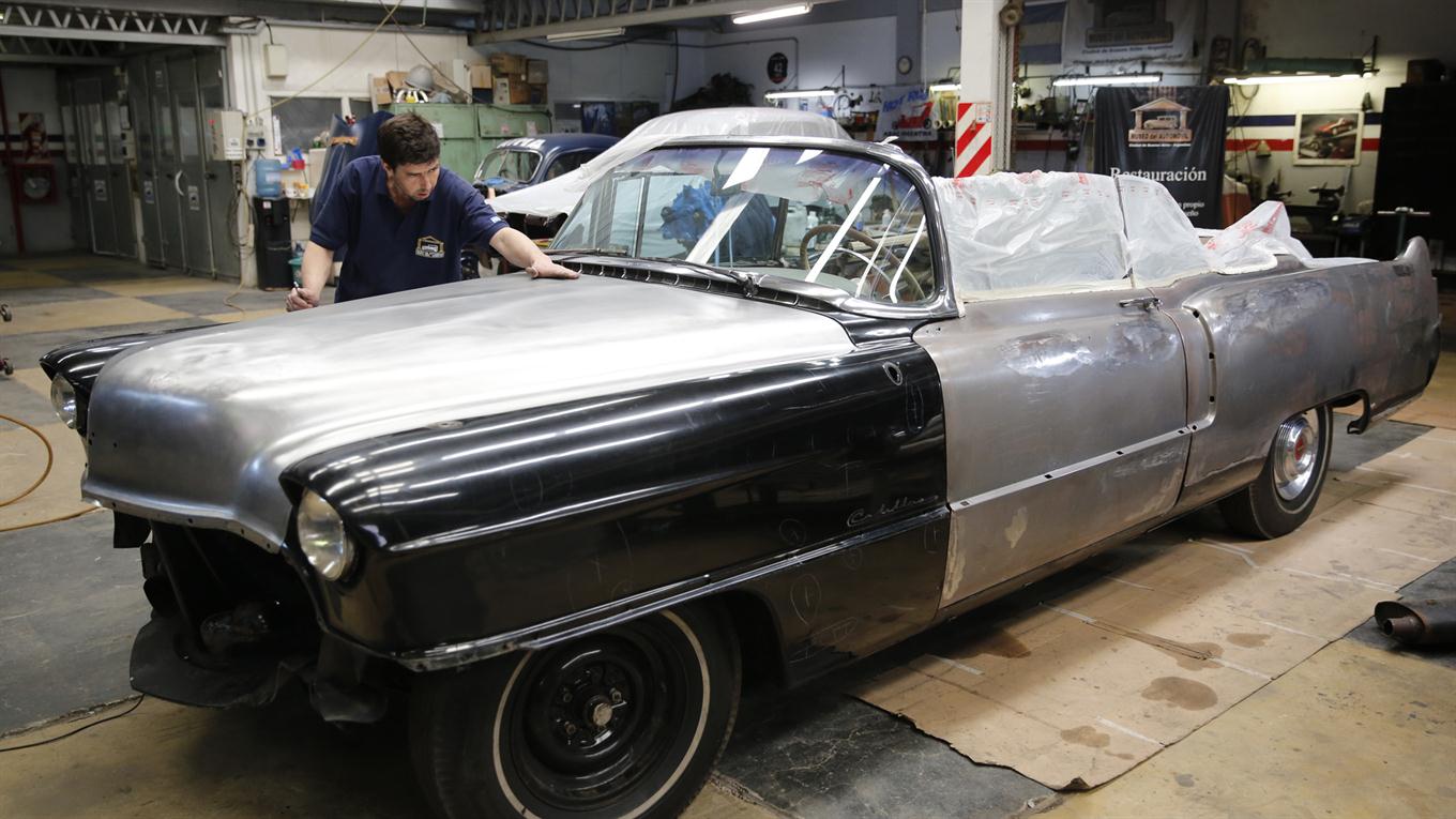 Noticias En Rodaje: El Cadillac Presidencial a restauración