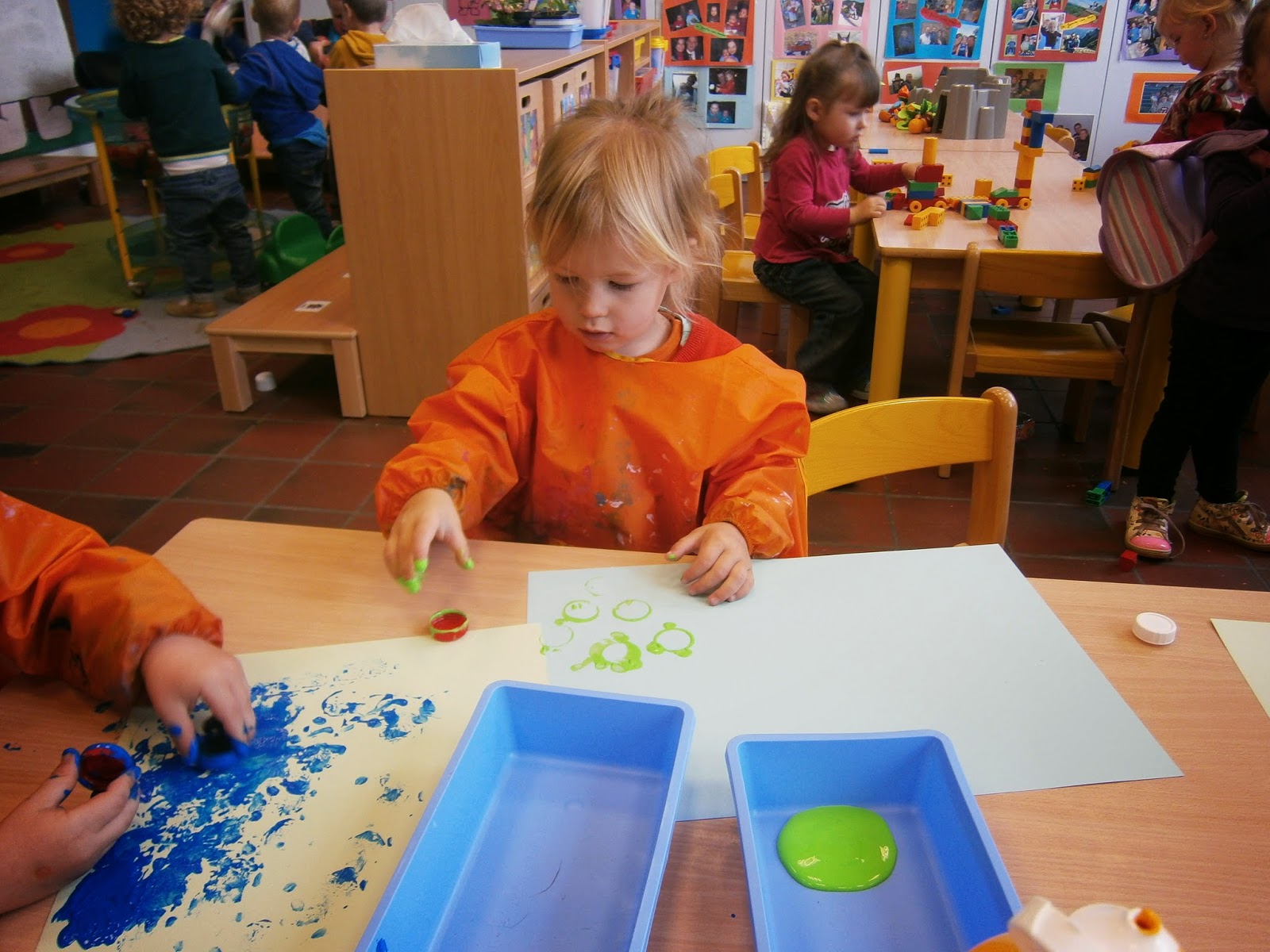 Welkom in onze Rikkiklas..: Hop , hop , hop , draai de dop erop!