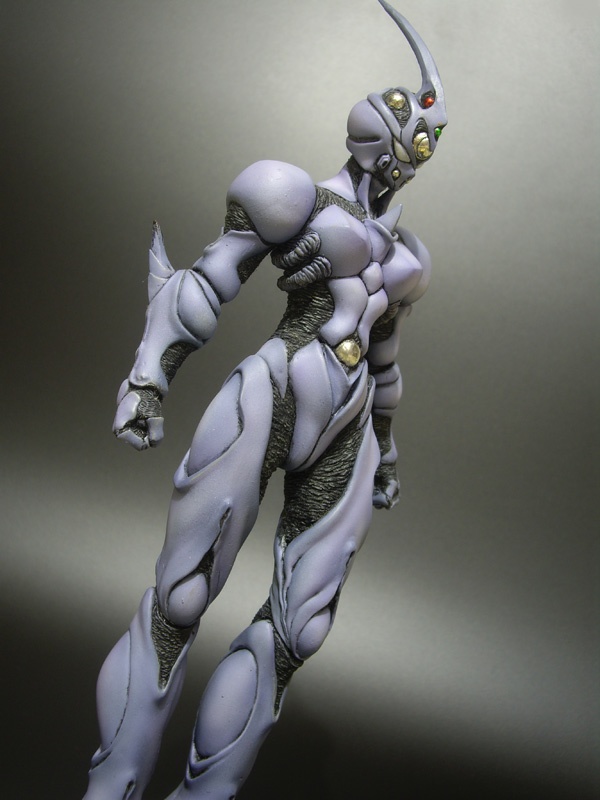 GUYVER II (FEMALE)強殖裝甲加爾巴 II (女性版)