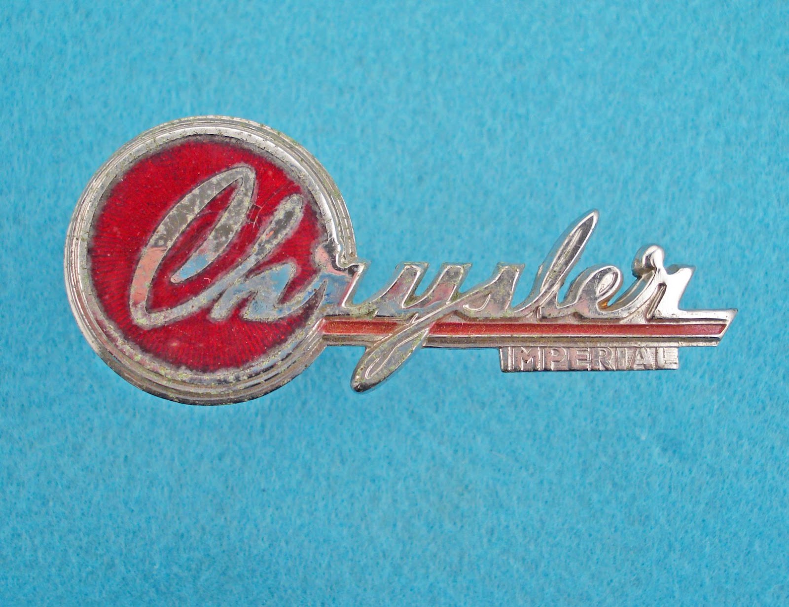 American Auto Emblems: CHRYSLER
