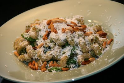 Earthly Epicurean: The Best Picnic-Perfect Pasta Salad