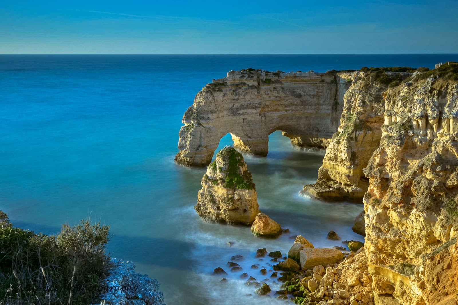 Portugal - Conheça o Mais Belo País da Europa : Praia da Marinha: uma ...