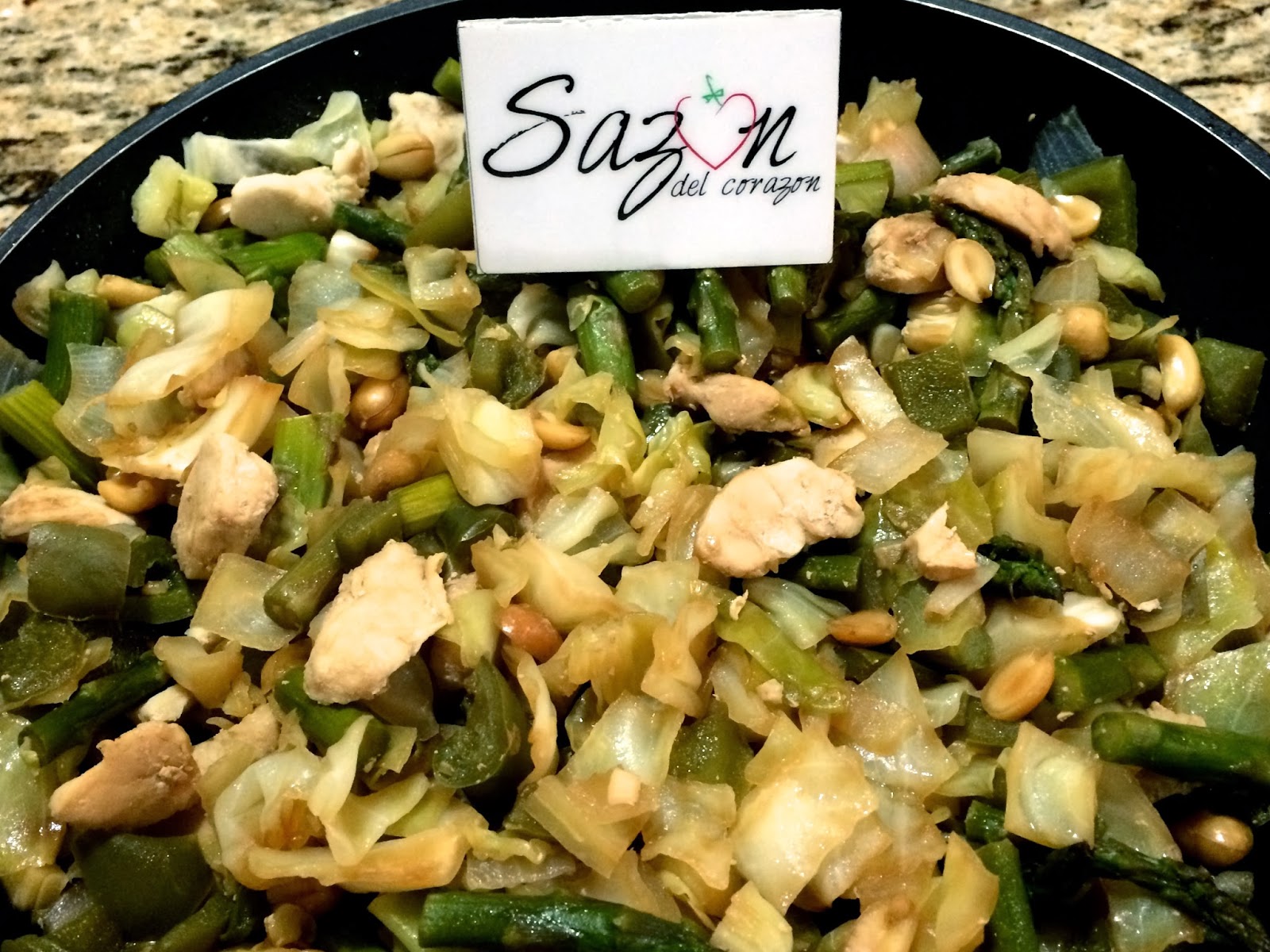 Sazón del corazón: Pollo con verduras