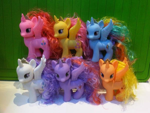 Ossie and the Quest for the Worst MLP Fakies | MLP Merch